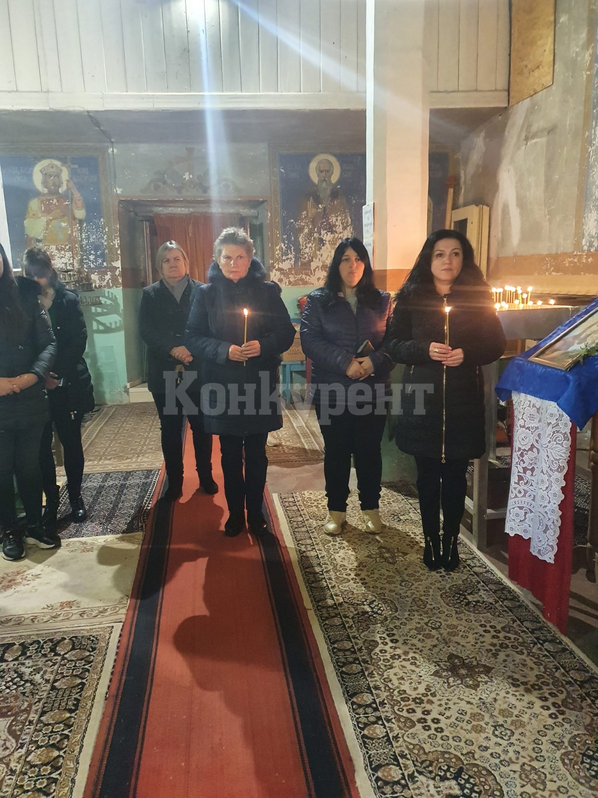 Водосвет за здраве и курбан на Никулден в Борован СНИМКИ Konkurent Bg